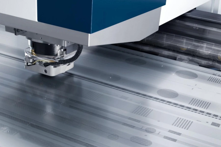 خدمات پانچ CNC - مزایای دستگاه پانچ ورق CNC به صورت کامل